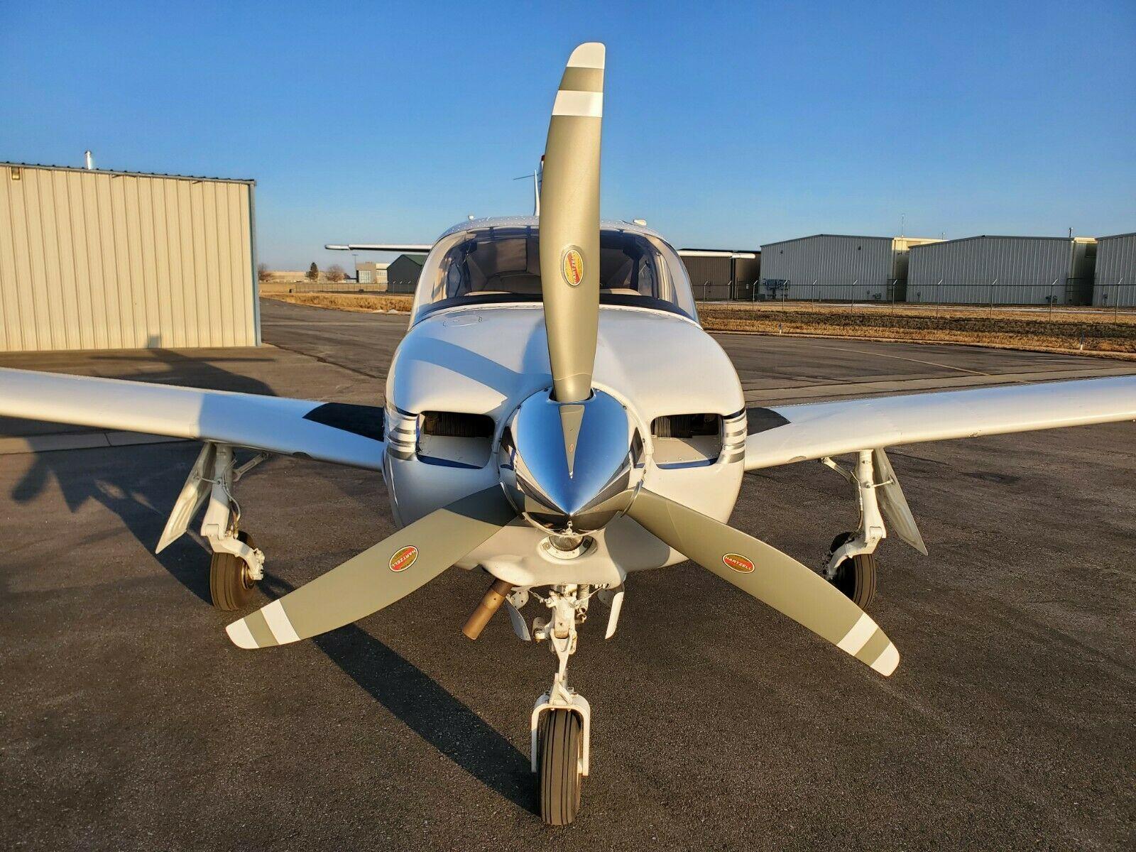 1973 Rockwell Commander 112 aircraft [always hangared] for sale