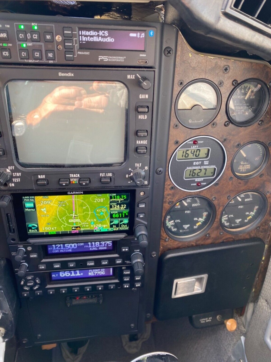 1979 Beechcraft baron P58 aircraft [well equipped] for sale